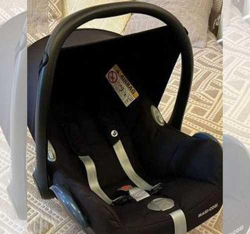 Автолюлька maxi cosi с базой isofix