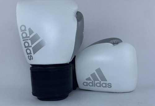 Боксерские перчатки Adidas Hybrid 200