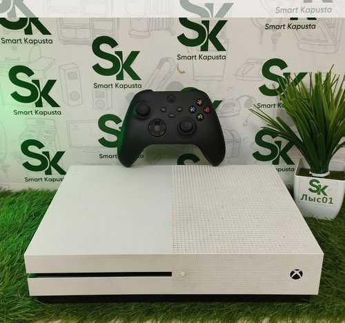 Игровая приставка Xbox one s с геймпадом