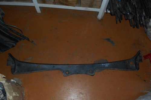 Жабо BMW E60 2003-2009г