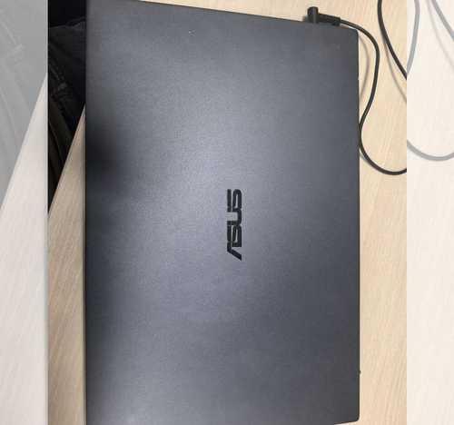 Asus expertbook L1500CD