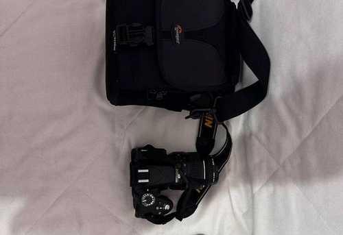 Зеркальный фотоаппарат Nikon D3200 + 18-55mm