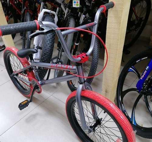 BMX новый Mack