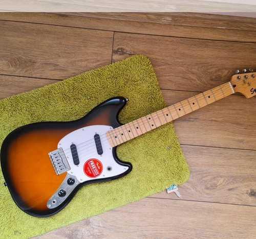 Электрогитара squier sonic mustang