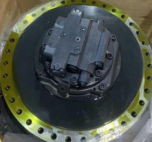 Редуктор хода komatsu PC1250 с гидромотором