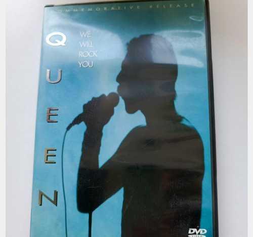 DVD видео queen