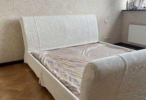 Кровать Roche Bobois