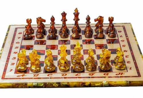 Шахматы из янтаря "Красные"