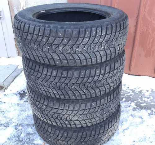 Michelin 4x4 Alpin 205/60 R16 96T