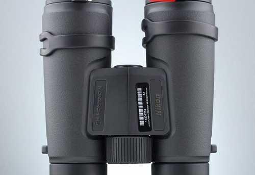 Бинокль Nikon Monarch M5 8X42 Binoculars