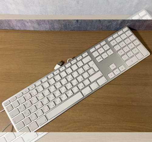 Клавиатура Apple USB Wired Keyboard A1243