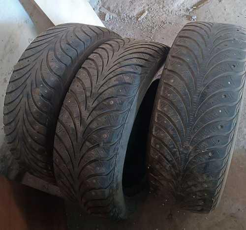 Sava Eskimo Stud 205/60 R16