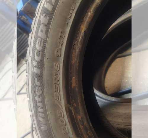 Hankook Winter I'Cept IZ2 205/55 R16 94T