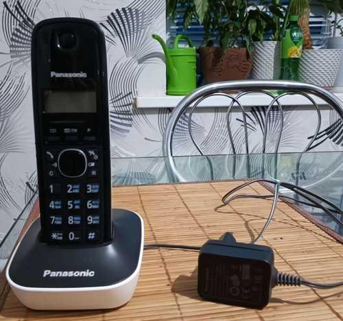 Радиотелефон Panasonic kx tg1611ru