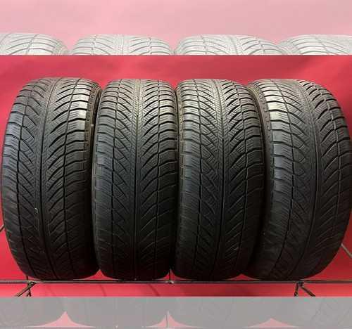 Goodyear UltraGrip Performance 2 225/55 R17 100V