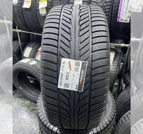 Hankook Winter iON i'cept SUV IW01A 295/40 R21 111V