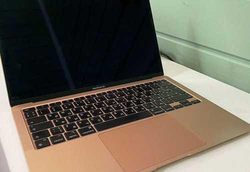 Ноутбук Apple MacBook Air золотой