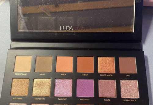 Huda Beauty Desert Dusk