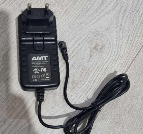 Бесшумный адаптер AMT 12B 1.25A