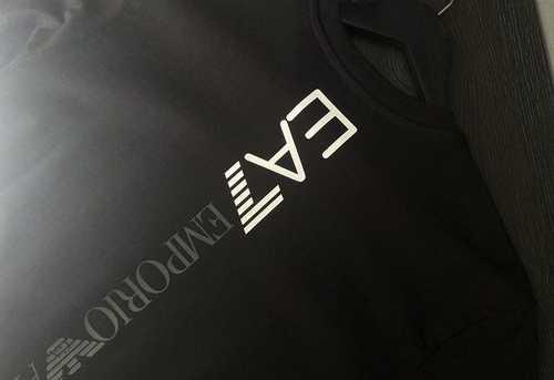 Футболка Emporio Armani