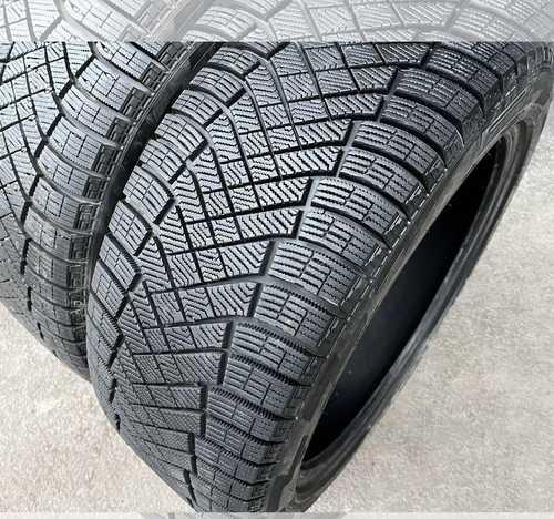 Pirelli Ice Zero FR SUV 255/45 R20 105H