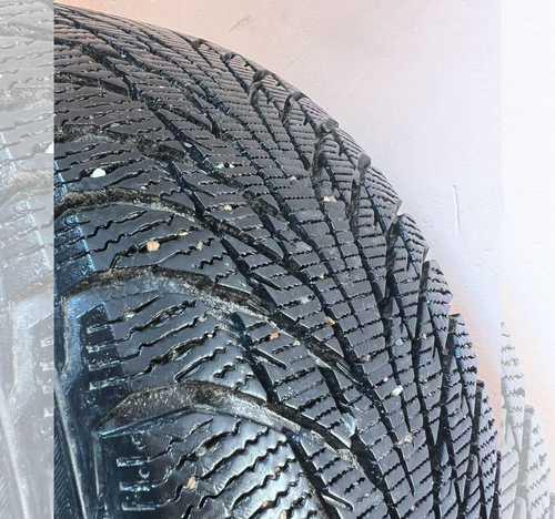 Nokian Tyres Hakkapeliitta R2 215/60 R16