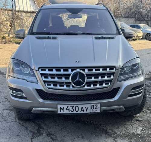 Передний бампер Mercedes Benz ML W164 рест