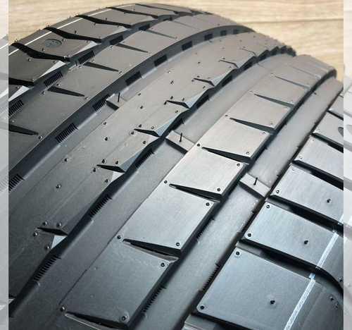 Triangle EffeXSport TH202 255/35 R20 и 275/30 R20 98Y