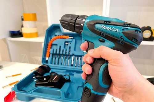 Шуруповерт Makita 12v с набором инструментов