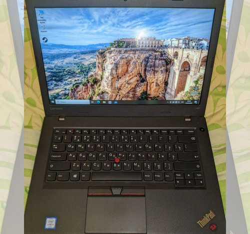 Ноутбук Lenovo Core i3 6100U. 8Gb. 256 SSD