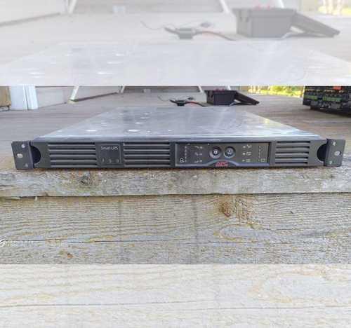 Apc smart-ups sau750rm 1u