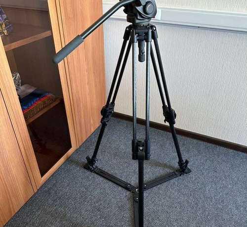 Штатив карбоновый Manfrotto 519/351mvcf голова 501