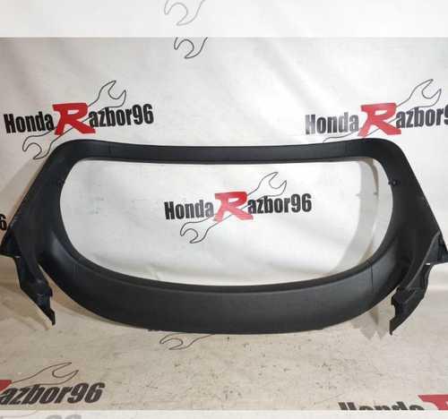 Обшивка крышки багажника Honda Civic 5D 8 FK R18A2