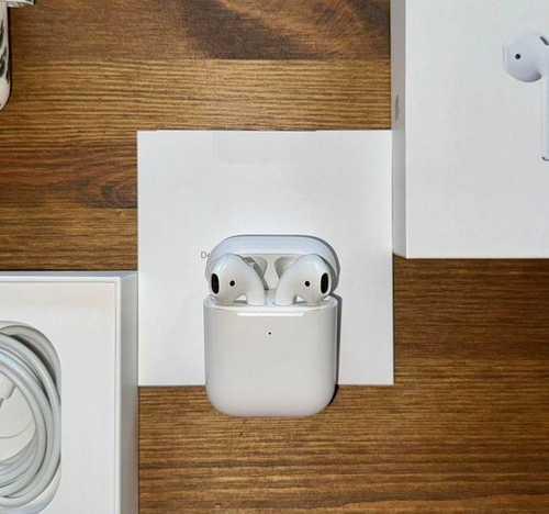 Наушники Airpods 2 с беспроводной зарядкой