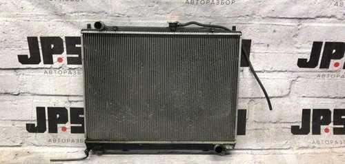 Радиатор охлаждения двигателя Mitsubishi Pajero