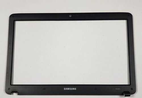 Рамка экрана ноутбука Samsung RV508