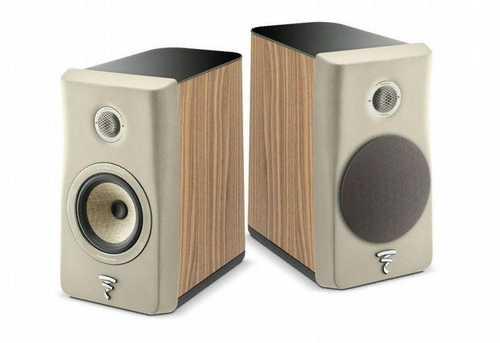 Focal Kanta N1 Walnut \ Ivory Mat