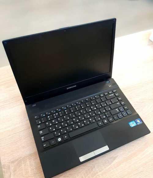 Ноутбук Samsung NP 300V4A