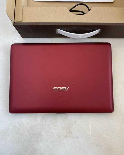 Ноутбук asus Eee PC X 101CH Red