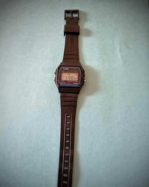 Часы Casio Alarm Chrono