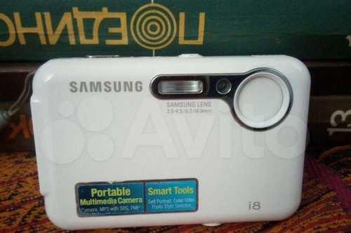 Компактный фотоаппарат Samsung i8