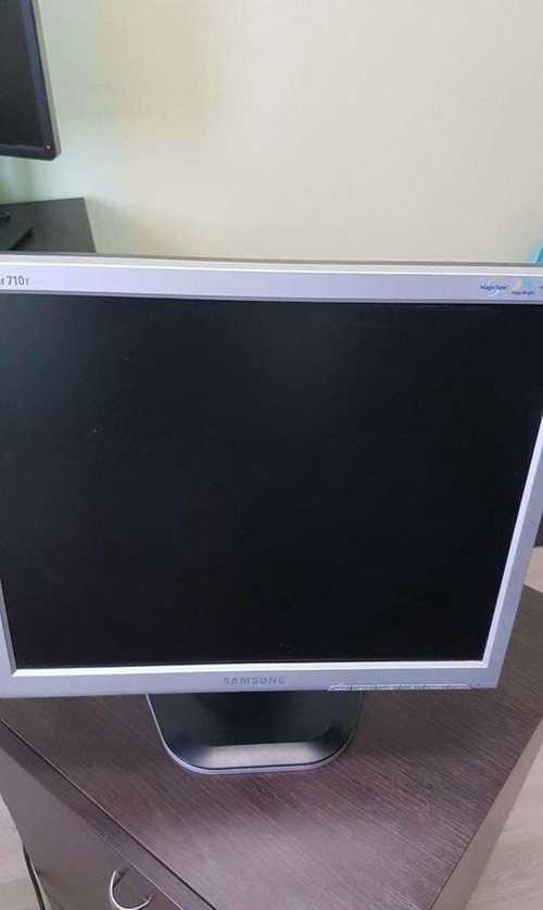 Монитор Samsung Syncmaster 710t