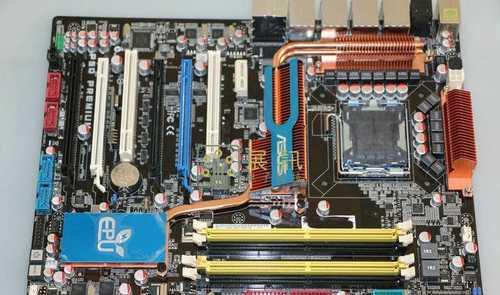 Продам комплект (lga775: Материнская плата + проце