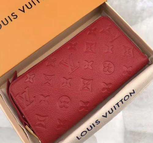 Кошелек Louis Vuitton Zippy