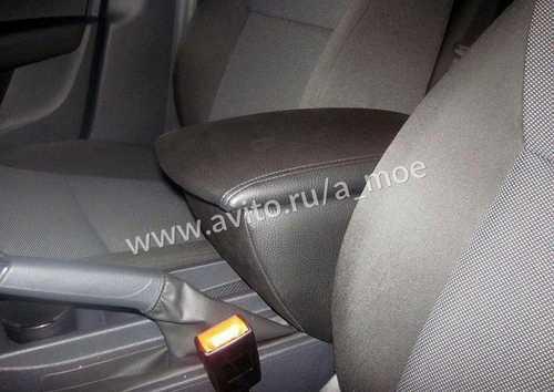 Автоподлокотник Skoda Octavia III 2013) (A7) PSV 1