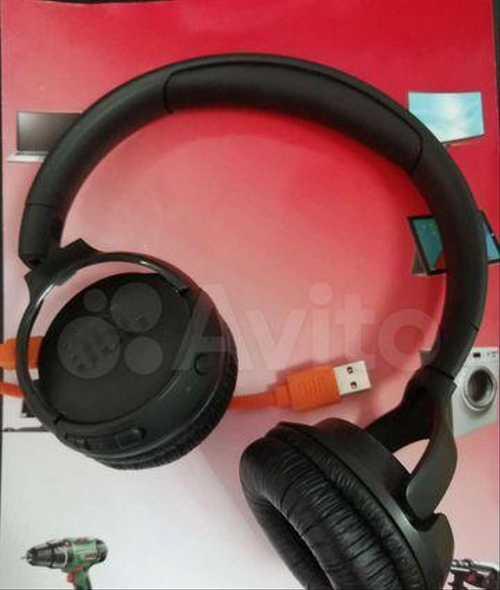 Беспроводные наушники jbl Tune560bt