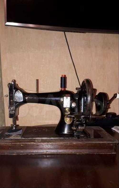 Швейная машинка Nah-maschinen
