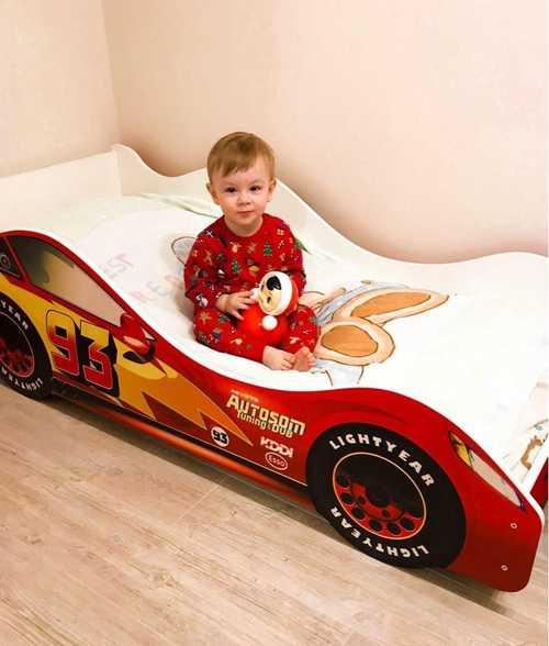 Детская кровать-машина Тачка красная