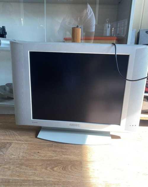 Philips Flat TV 20PF4110S 51 cm (20") LCD with Cry