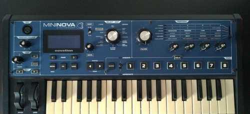 Синтезатор Novation MiniNova